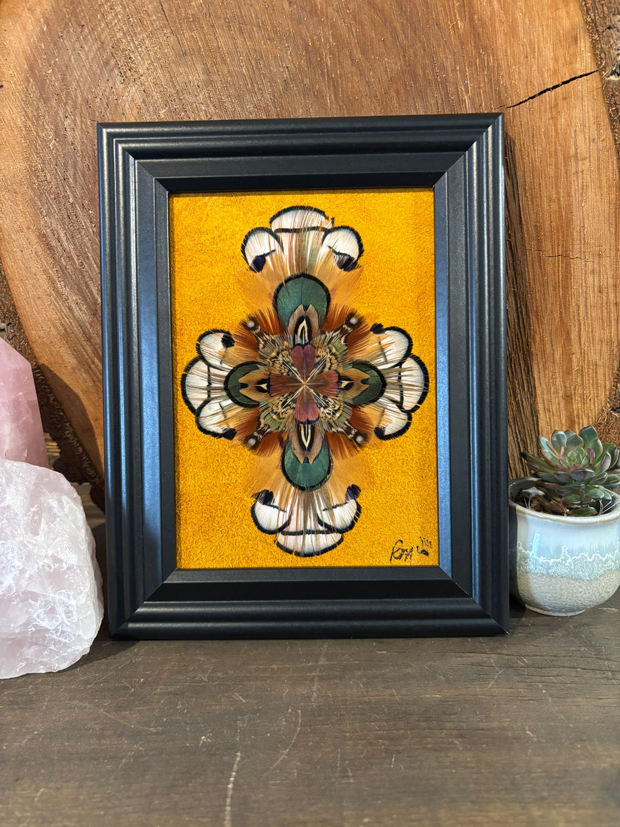 Framed Featherwork 5x7 – Rebecca Maracle Mohawk Feathersmith