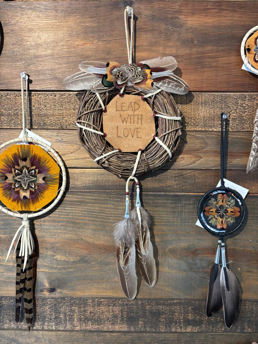 Wreath ornament – Rebecca Maracle Mohawk Feathersmith